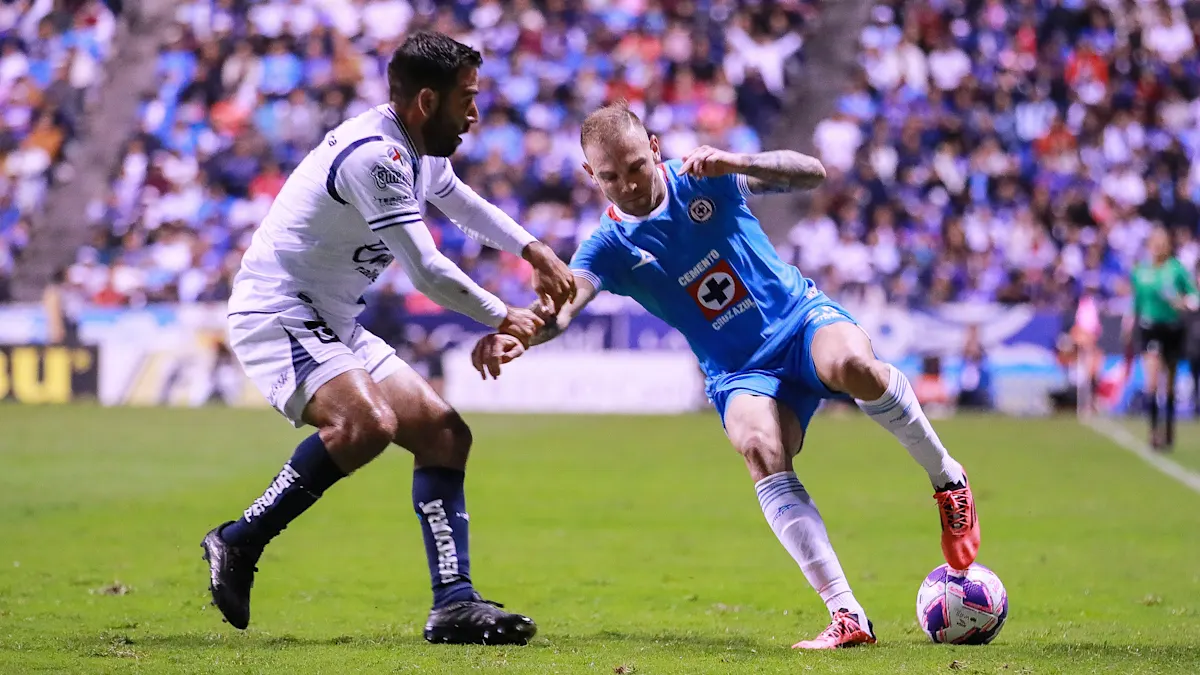 Cruz Azul vs Puebla: Historias de Pasión y Rivalidad - VAVEL México