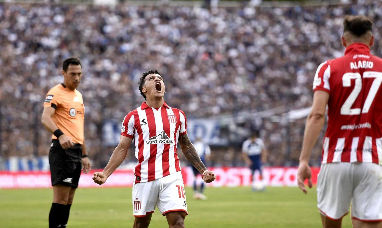 Estudiantes se quedo con el clasico - VAVEL Argentina