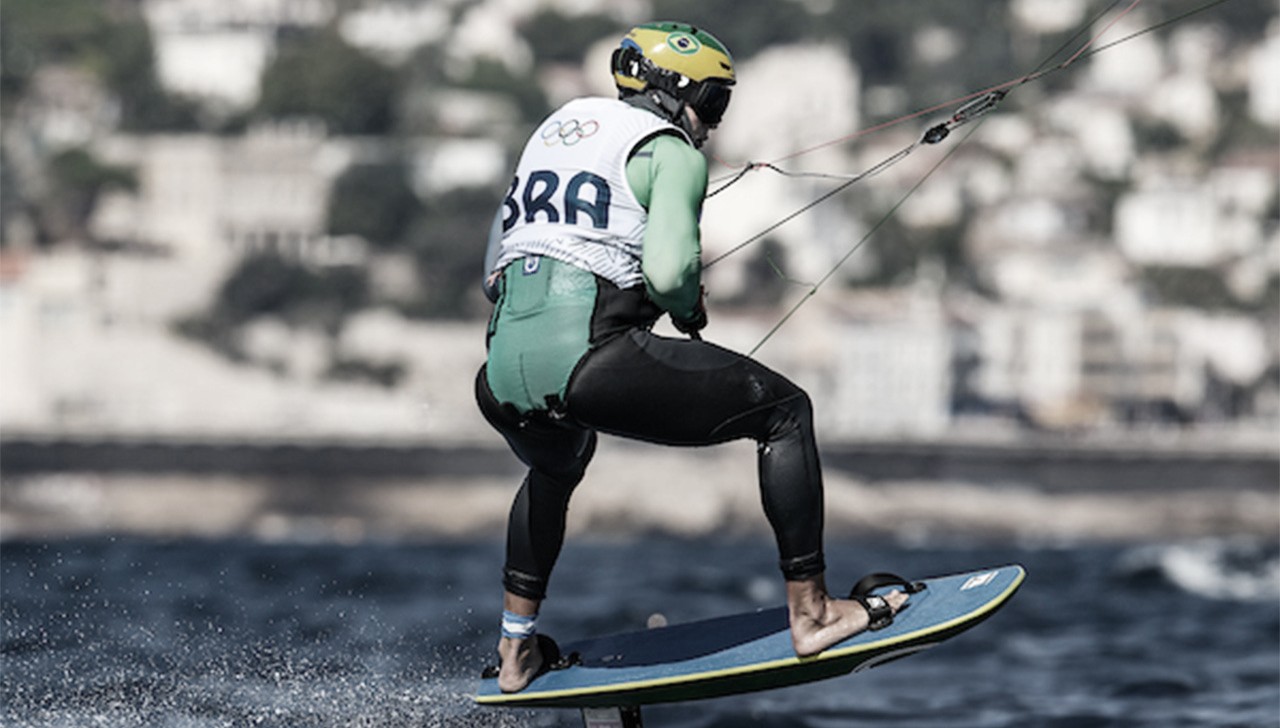 Bruno Lobo estreia em Paris 2024 na Fórmula Kite - VAVEL Brasil