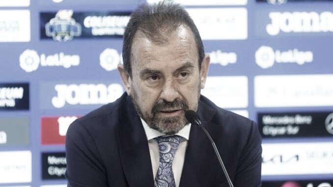 Ángel Torres: "Han llegado hace tres días a entrenar y se atreven a ...