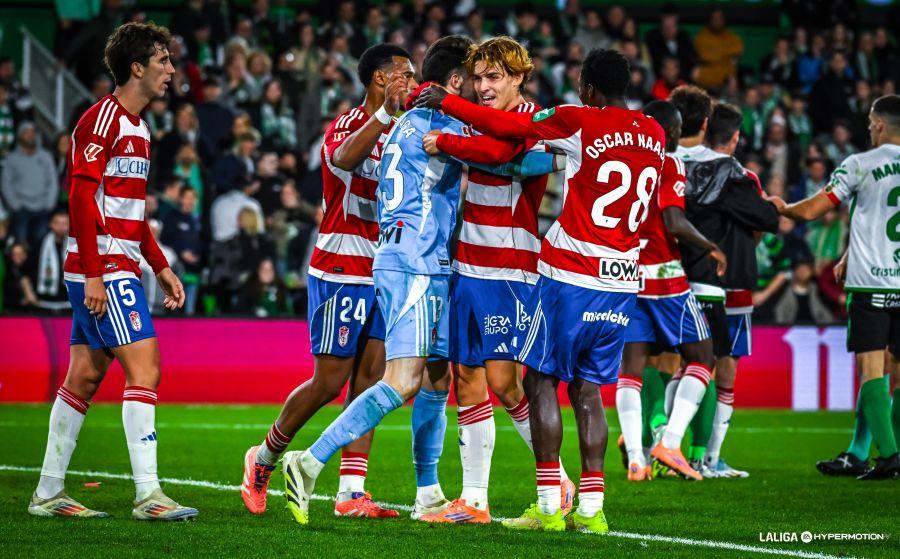 Una nueva oportunidad para Astralaga en la portería del Granada CF ...