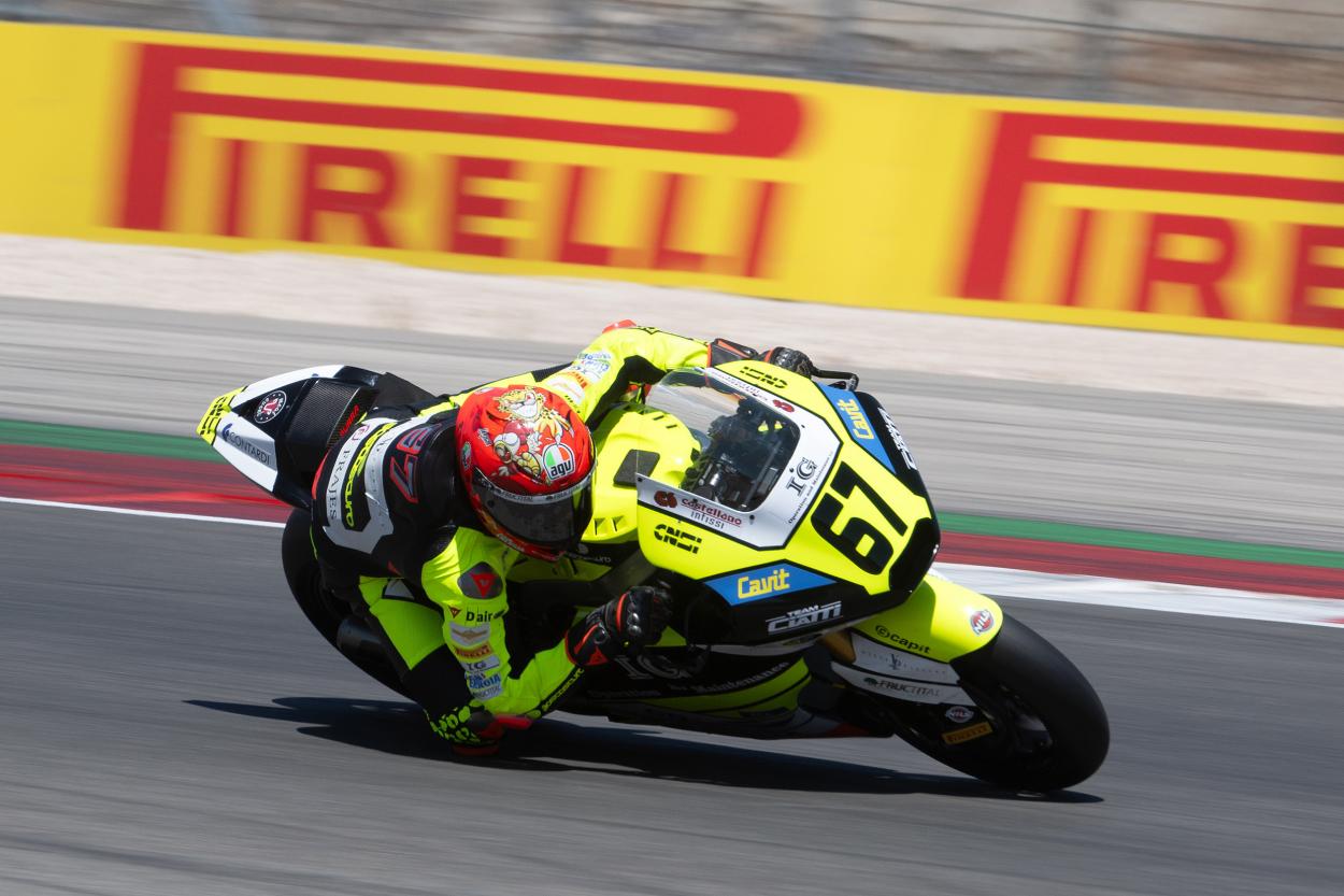 Doblete de Roberto García en Portimao y más líder de Moto2 - VAVEL España