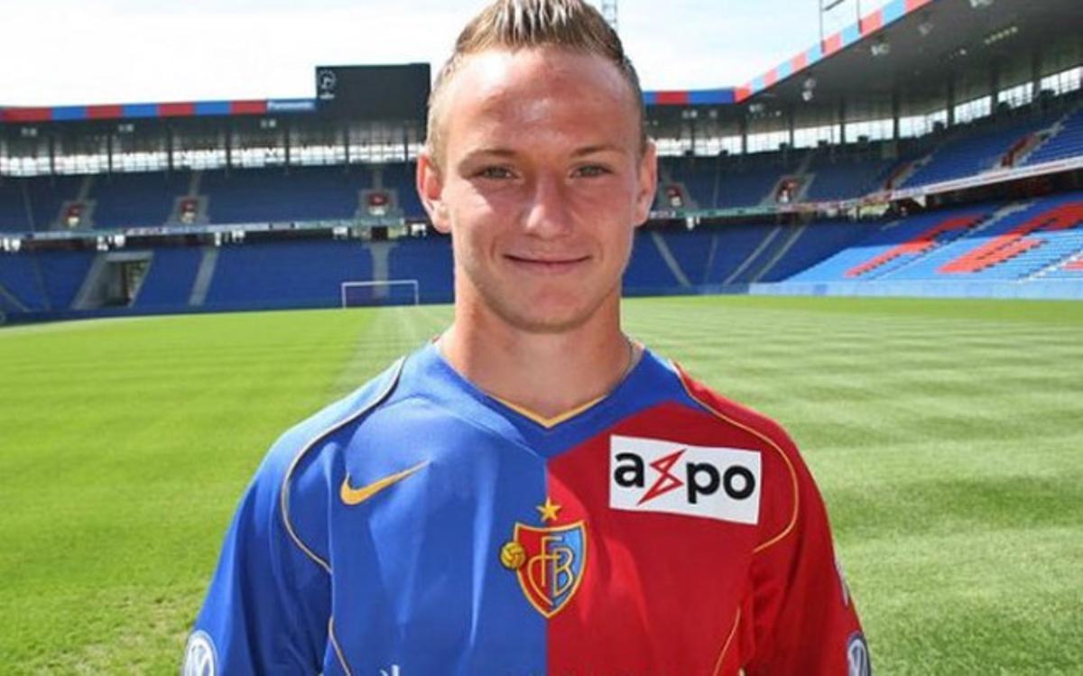 Iván Rakitić: Cuando la inteligencia se viste de futbolista - VAVEL España