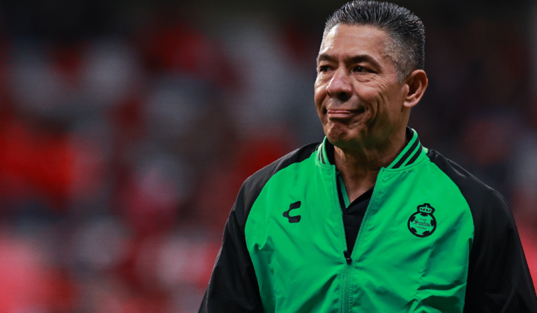 Ignacio Ambriz cómo técnico en Gallos y Santos - VAVEL México