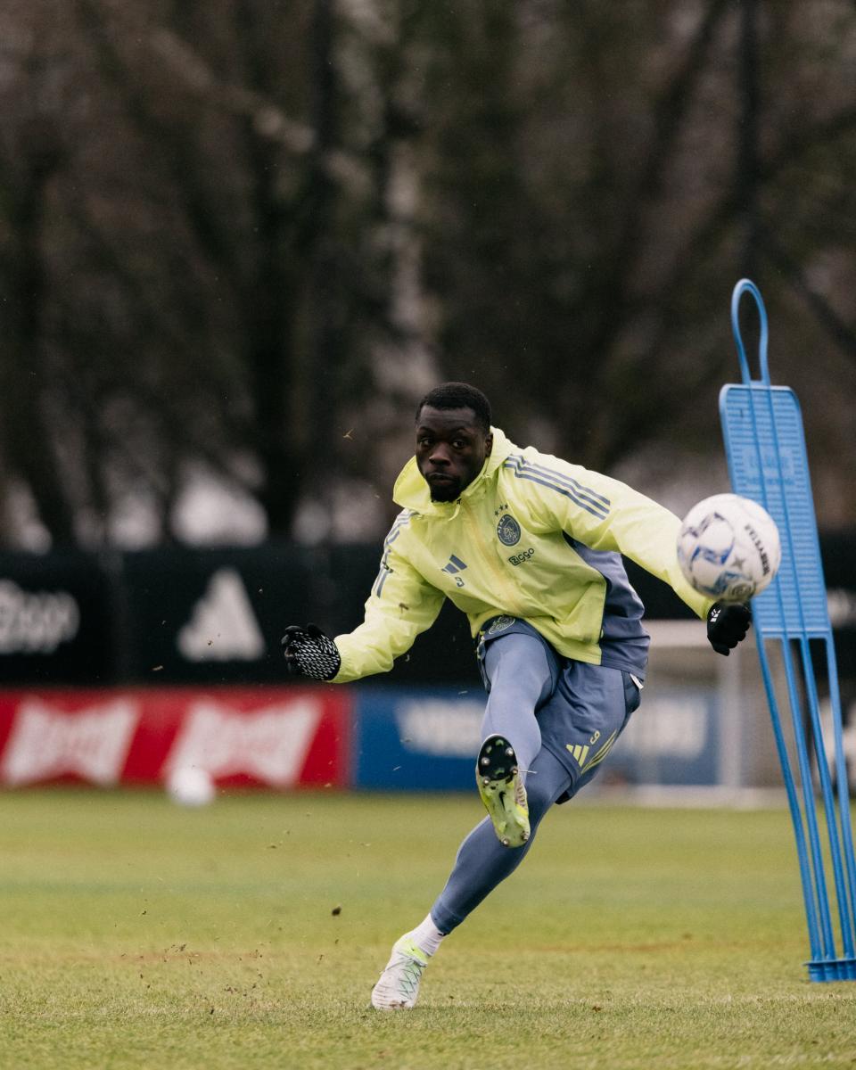 Goals and Highlights: Ajax vs Lazio in UEFA Europa League (1-3) | 12/12 ...