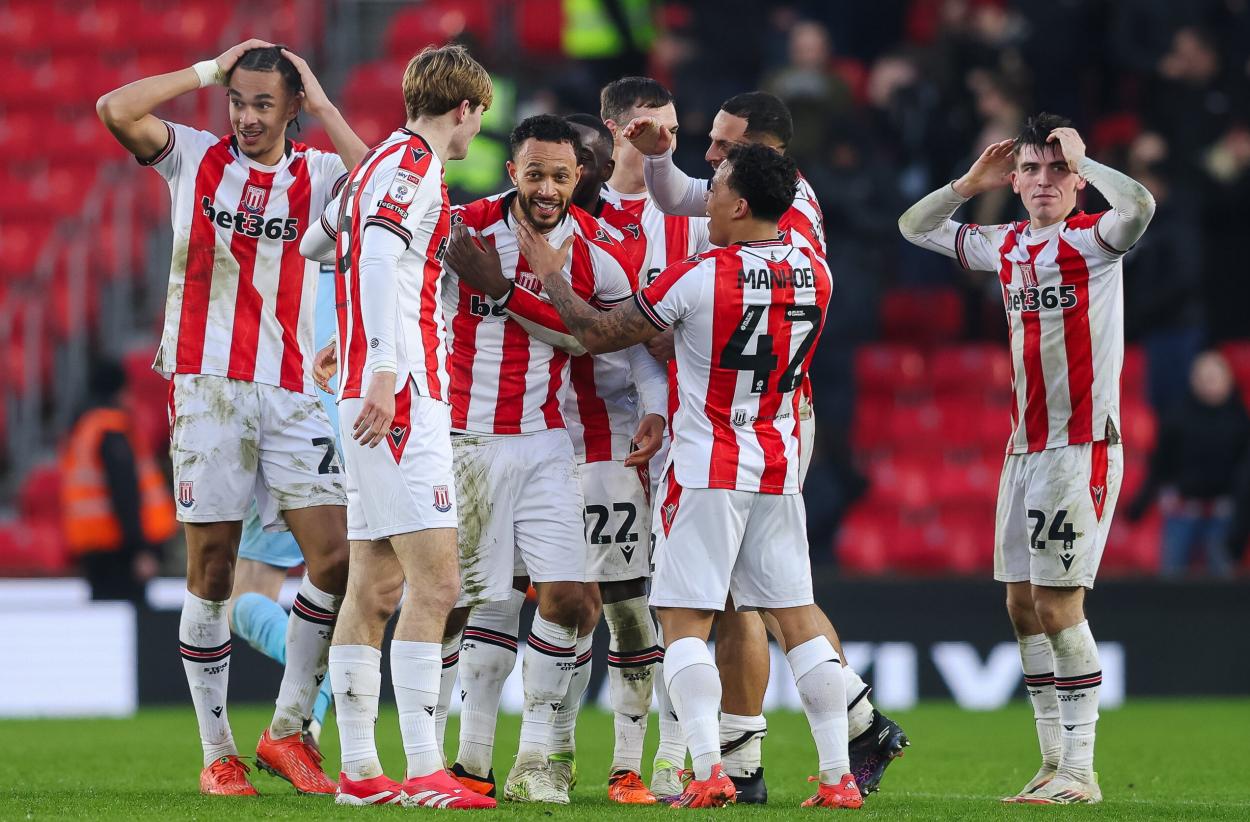 Goals and Highlights of Norwich 4-2 Stoke City in the EFL Championship ...