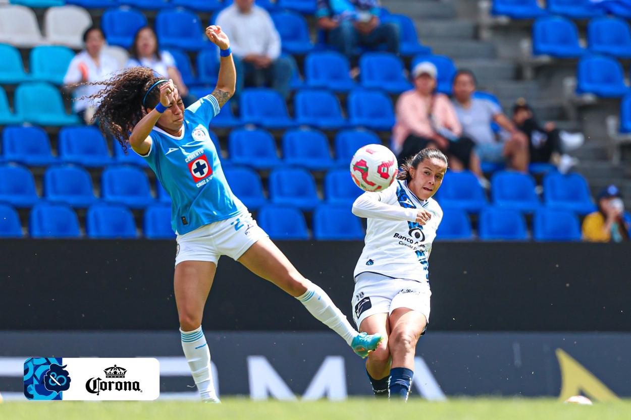 Llamada de emergencia para el Club Puebla femenil - VAVEL México