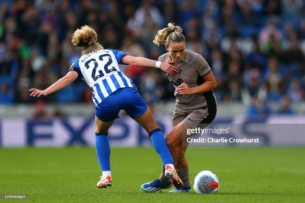 Khiara Keating and Grace Clinton - The two newest Lionesses : October ...