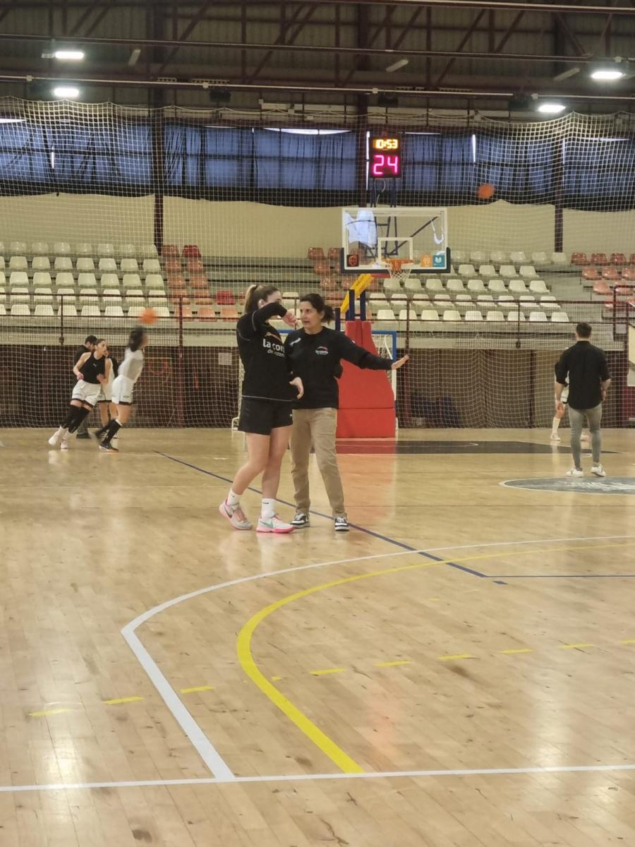 NB Paterna 65-63 Iraurgi: Victoria clave de Paterna para seguir en la ...