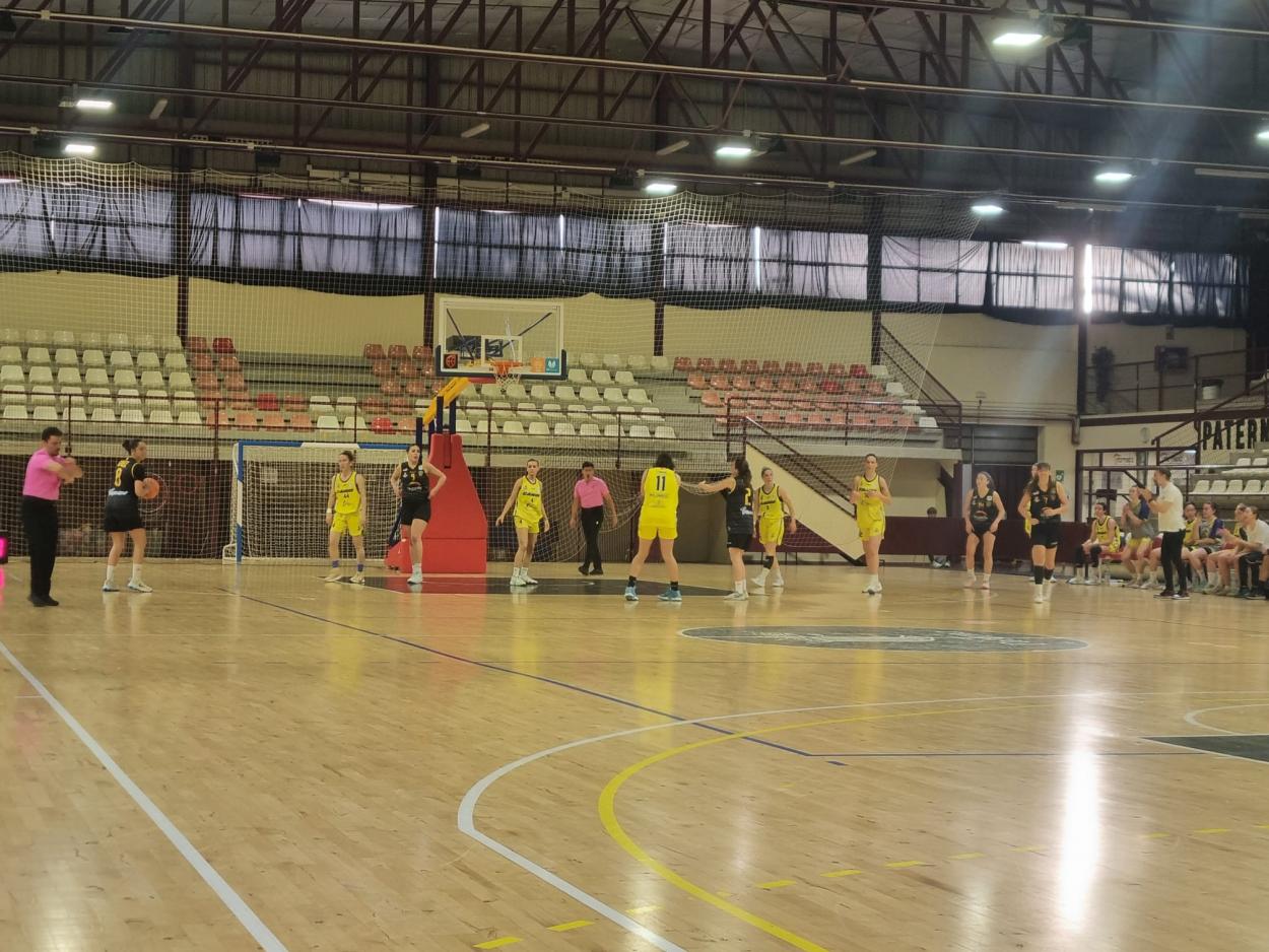 Paterna 79-76 Real Canoe: Dos "sustos" empañan la sufrida victoria de ...