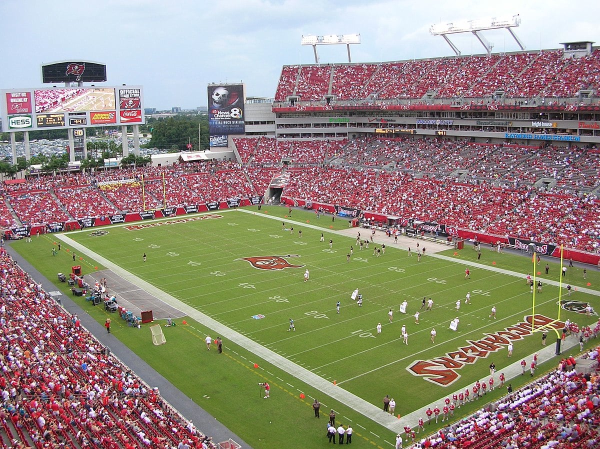 Carolina Panthers vs Tampa Bay Buccaneers LIVE Score Updates in NFL ...