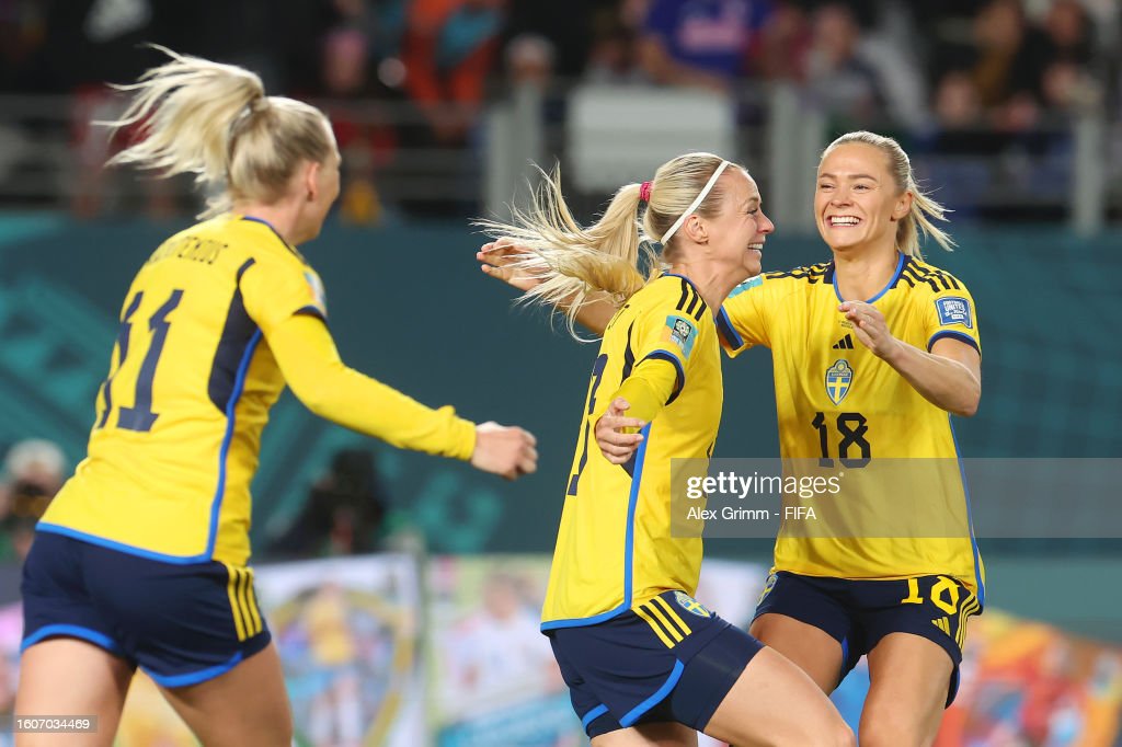 Japan 1-2 Sweden: Super Swedes set up Spain Semi Final at Japan's ...