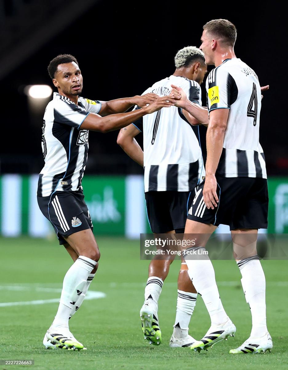 Arsenal 3-2 Newcastle United: Dowman impresses as the Gunners win in ...