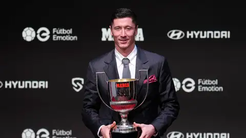 El 9 del FC Barcelona busca dueño: ¿el fin de la era Lewandowski? - VAVEL España