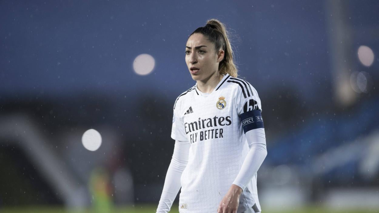 Olga Carmona: de un barrio de Sevilla al gol que trajo la estrella a ...