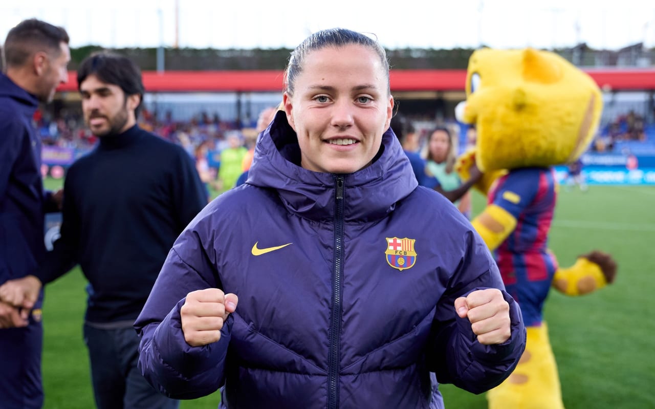 Claudia Pina: mejor jugadora de mayo en la Liga F - VAVEL España