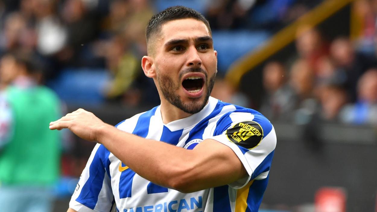 Maupay por Alfon: el Sevilla mueve ficha en el mercado - VAVEL España