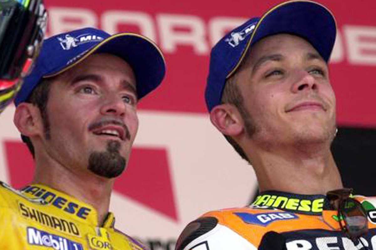 Rossi vs Biaggi: la rivalidad que marcó el motociclismo - VAVEL España