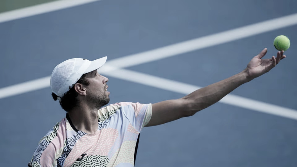 El tenista colombiano Daniel Galán, cayó en territorio polaco - VAVEL ...