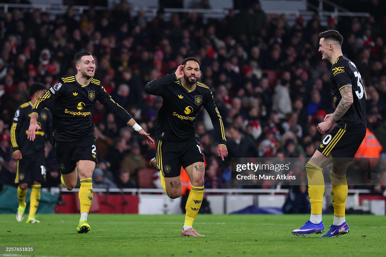 Arsenal 2-3 Man United: Red Devils stun leaders as they climb to fourth ...