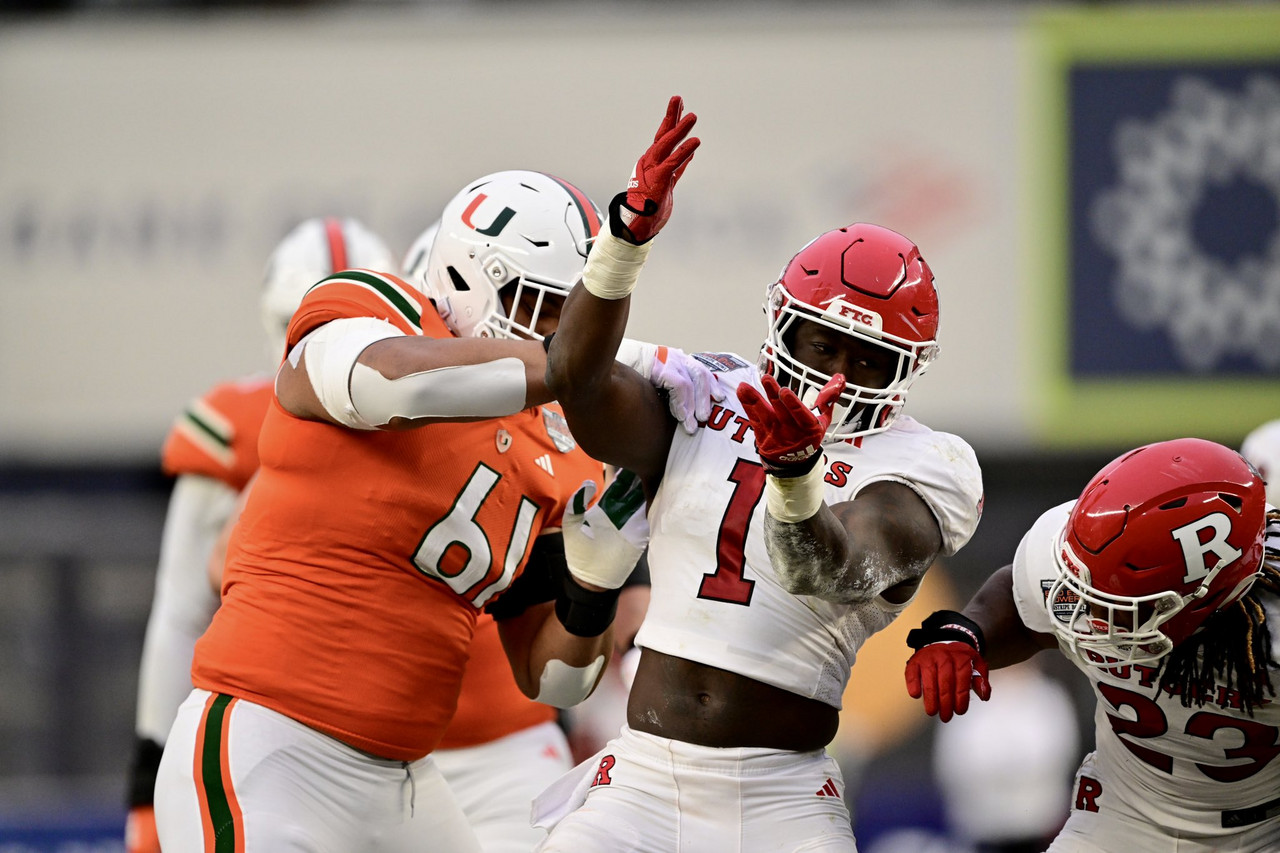 Resumen y anotaciones del Rutgers Scarlet 31-24 Miami Hurricanes en ...