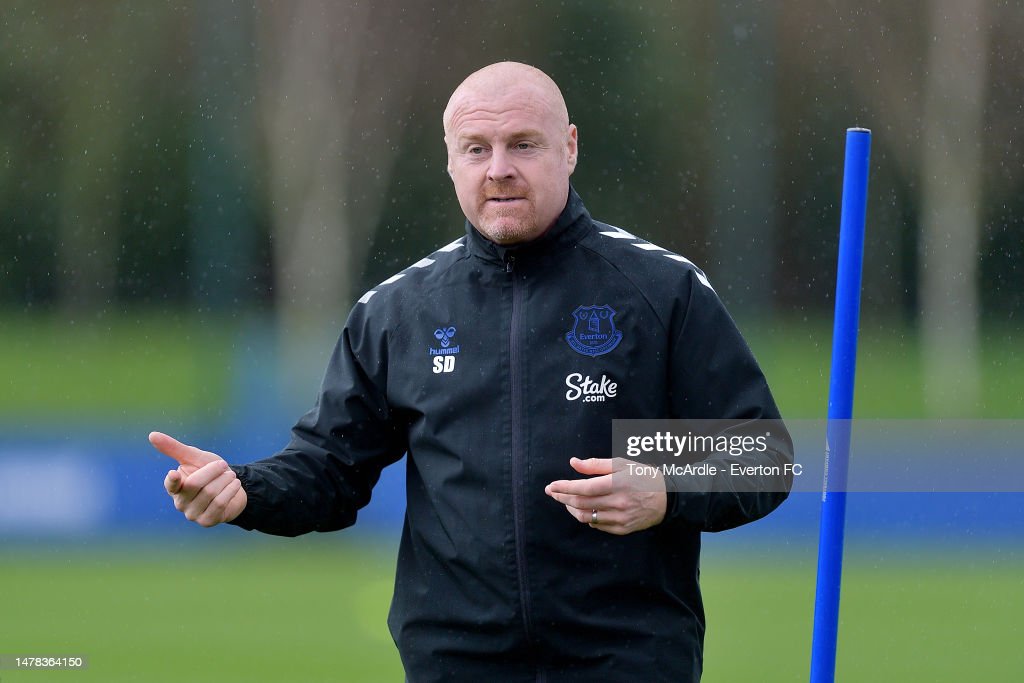 Dyche expecting Spurs at their best despite week of change - VAVEL ...
