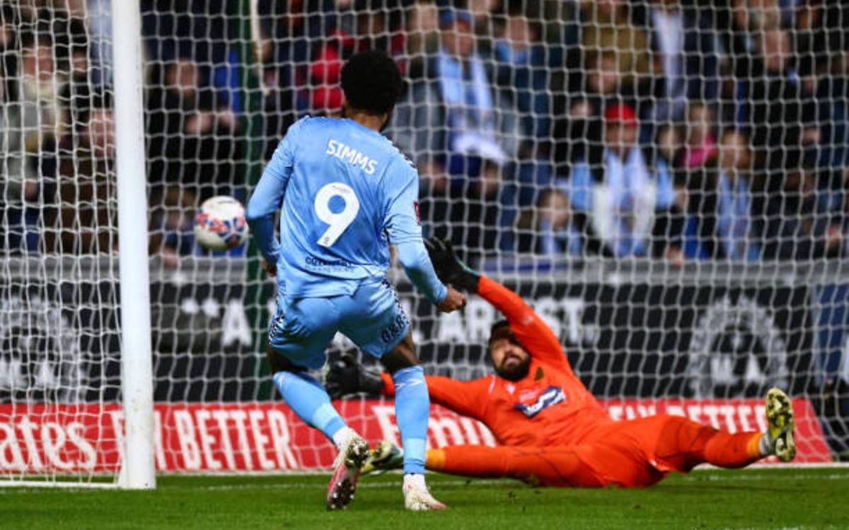 Resumen y goles del Coventry City 5-0 Maidstone United en FA Cup | 26 ...
