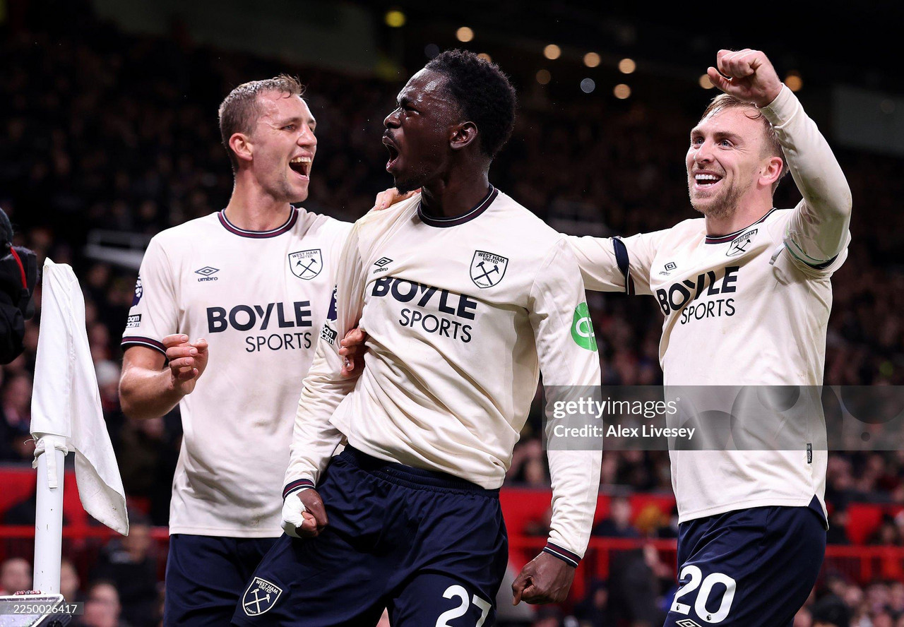 Man United 1-1 West Ham: Hammers rescue late point after being mauled ...