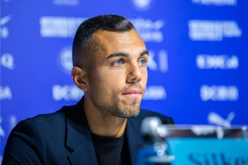 Joan Jordán se acuerda del Sevilla en su presentación - VAVEL España