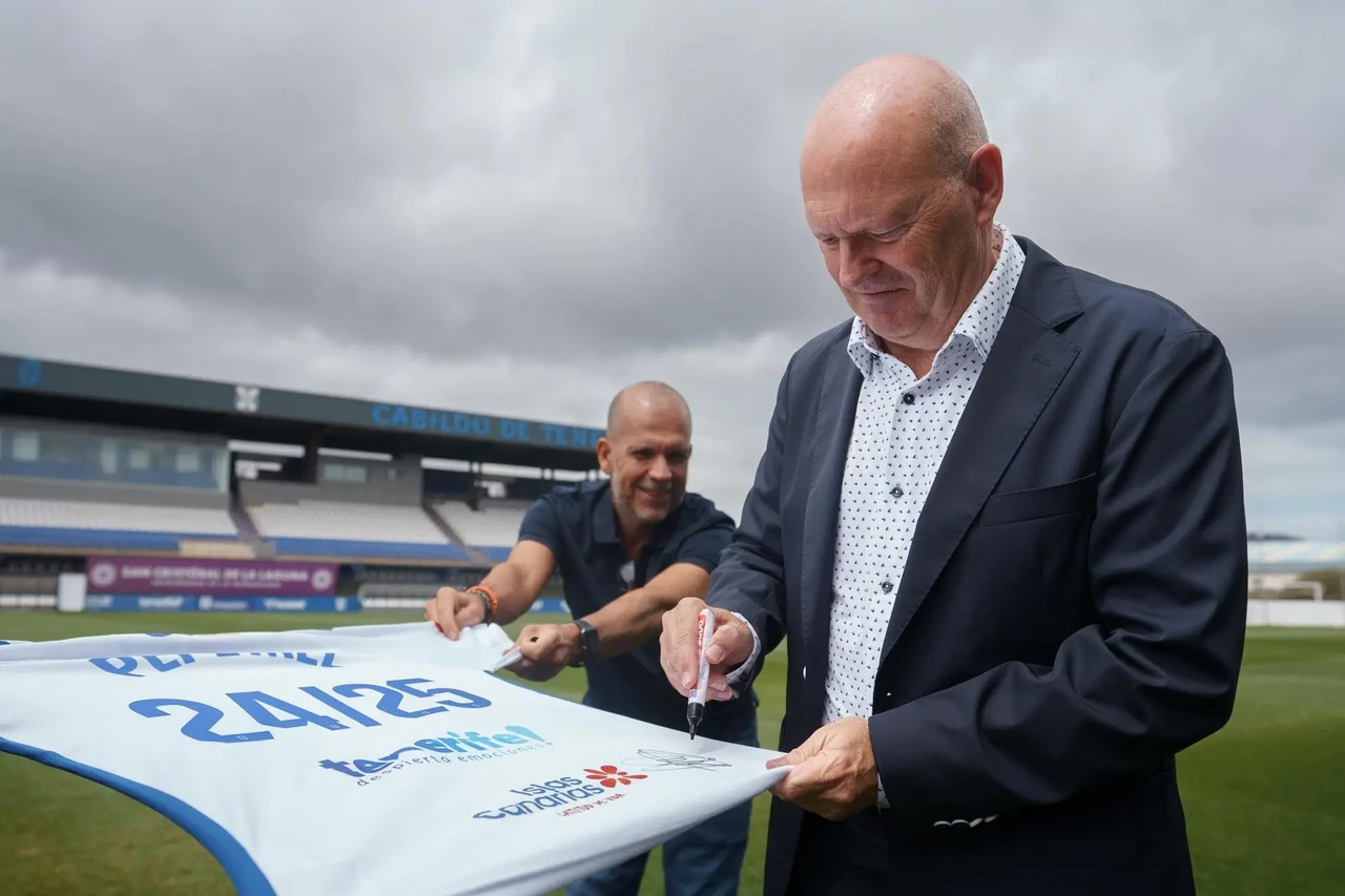 Pepe Mel renovado hasta 2026 - VAVEL España