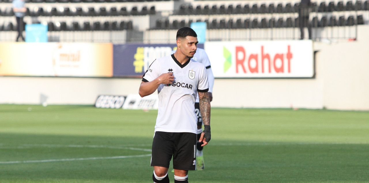 Cria do Santos e do Atlético MG, Alex Fernandes atinge marca de 100 ...