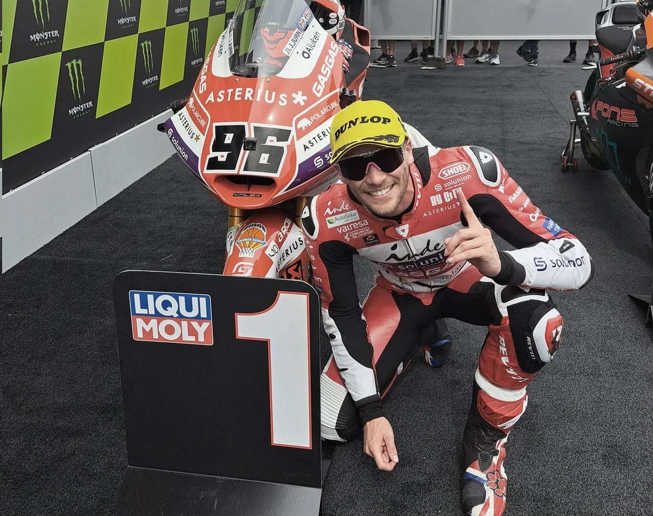 Jake Dixon se adjudica la Pole en Barcelona - VAVEL España