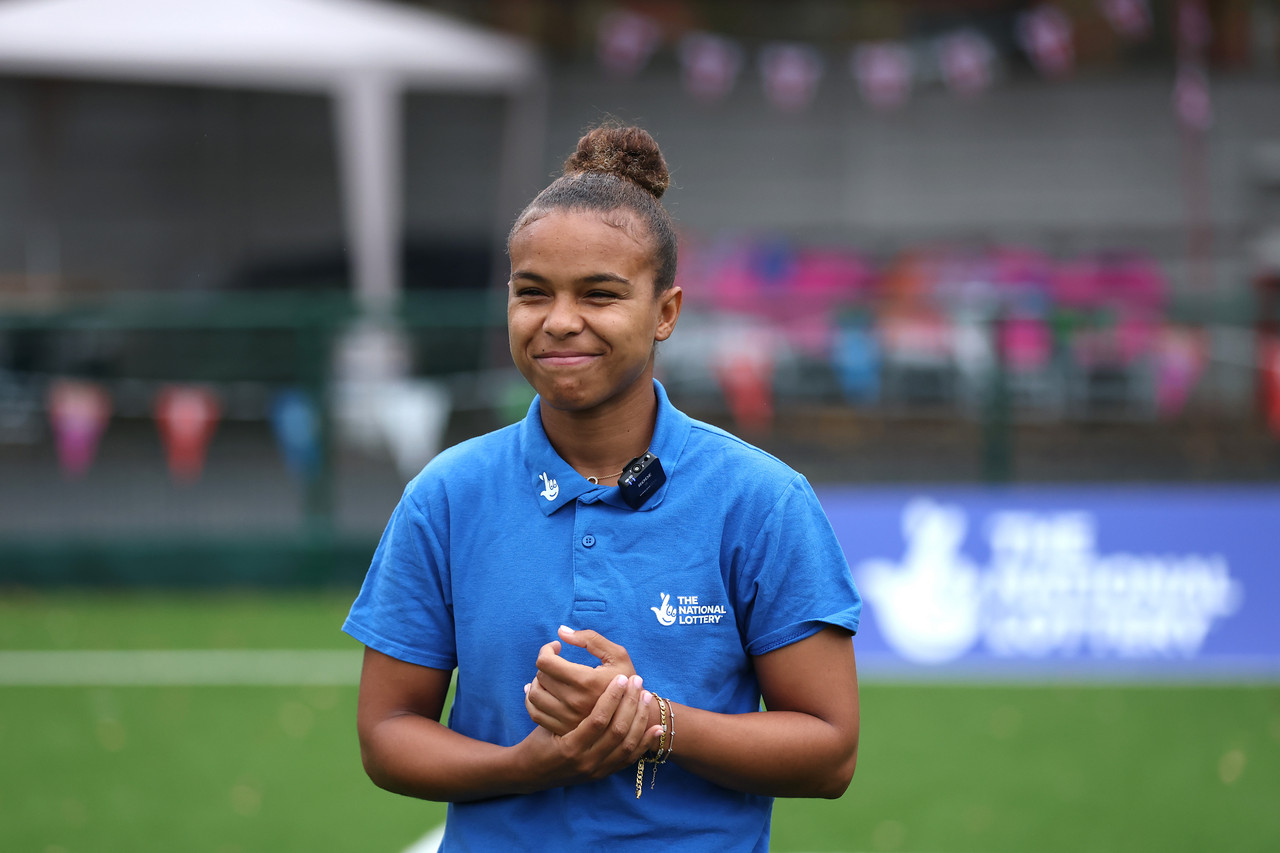 Lioness star Nikita Parris visits grassroots football club Chadderton ...