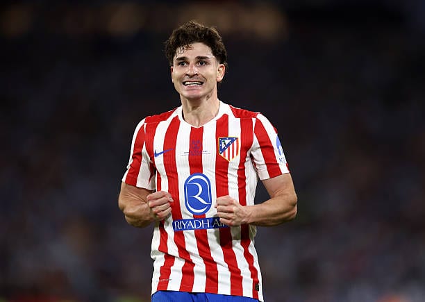 Julián Álvarez, ¿el próximo 9 del Barça? - VAVEL España