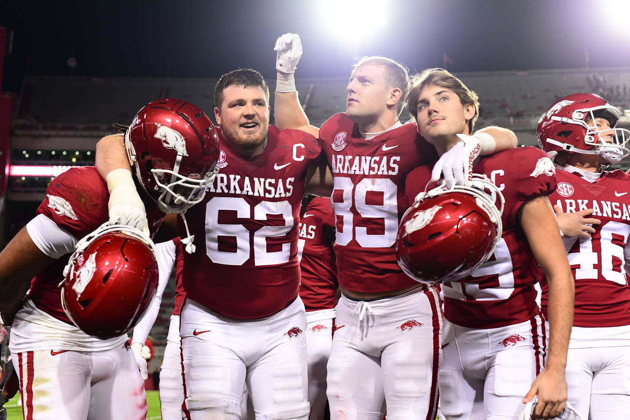 Arkansas razorback football news store