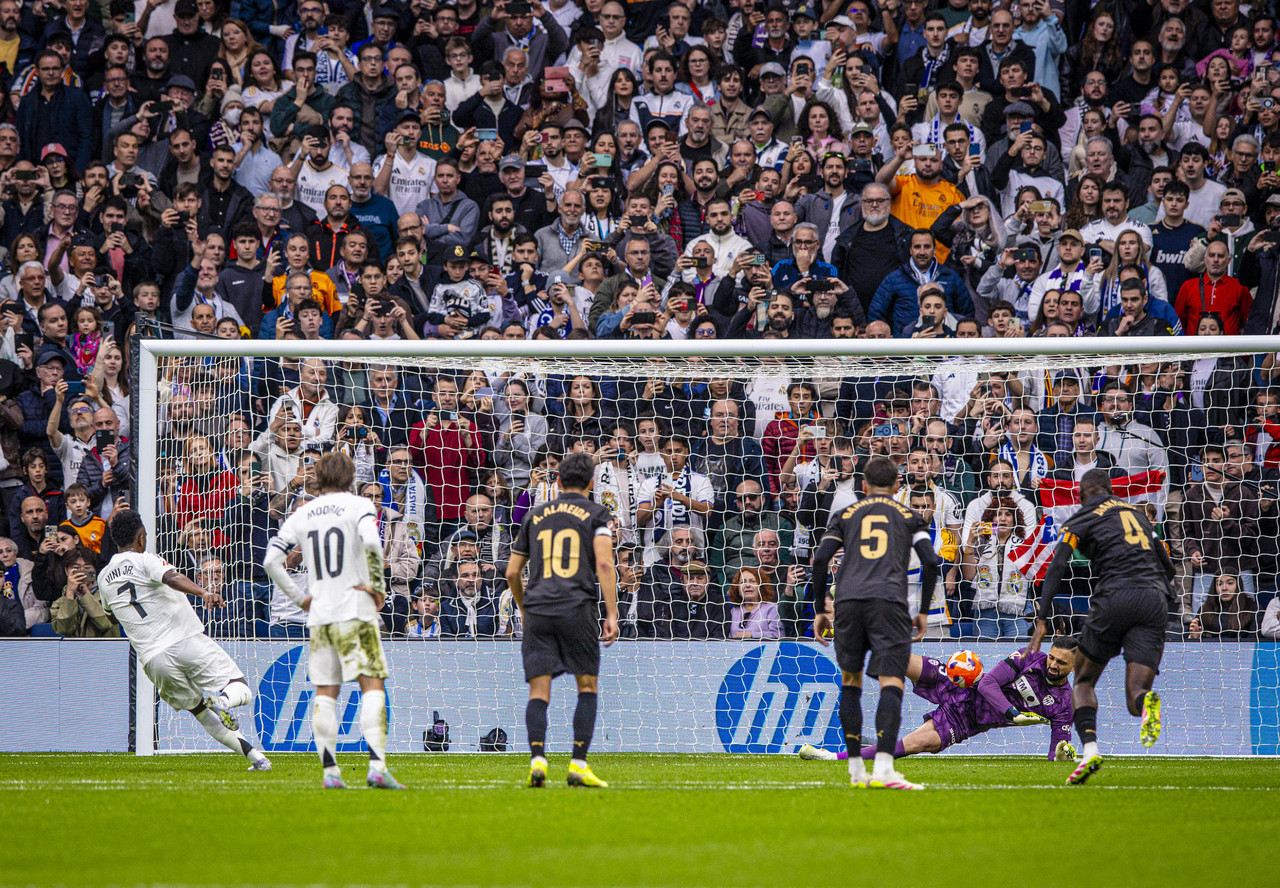 Valencia surpreende e vence o Real Madrid pela La Liga - VAVEL Brasil