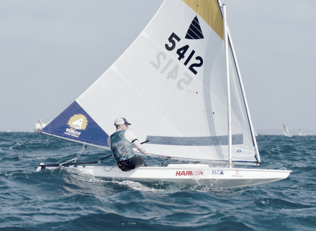 Simón Gómez es campeón mundial y le pone la bandera tricolor al Sunfish ...