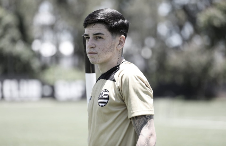 Ex-Cruzeiro, Bruno Xavier festeja estreia no profissional pelo Athletic - VAVEL Brasil