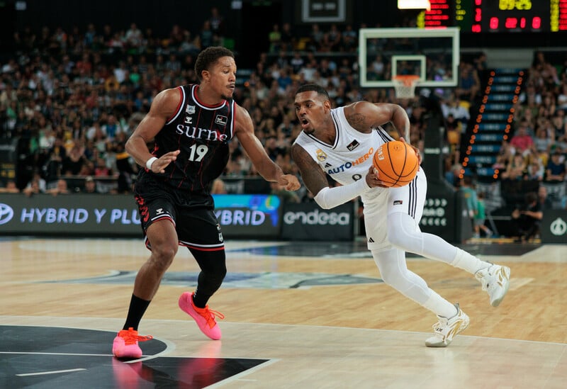 Xavier Rathan-Mayes a un paso del Bayern Múnich - VAVEL España